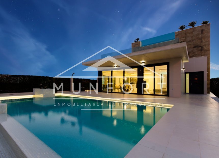 villa-san-miguel-salinas-stor-tomt-pool